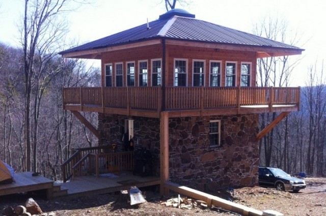 10 Most Beautiful Off The Grid Homes | Los Angeles Homes